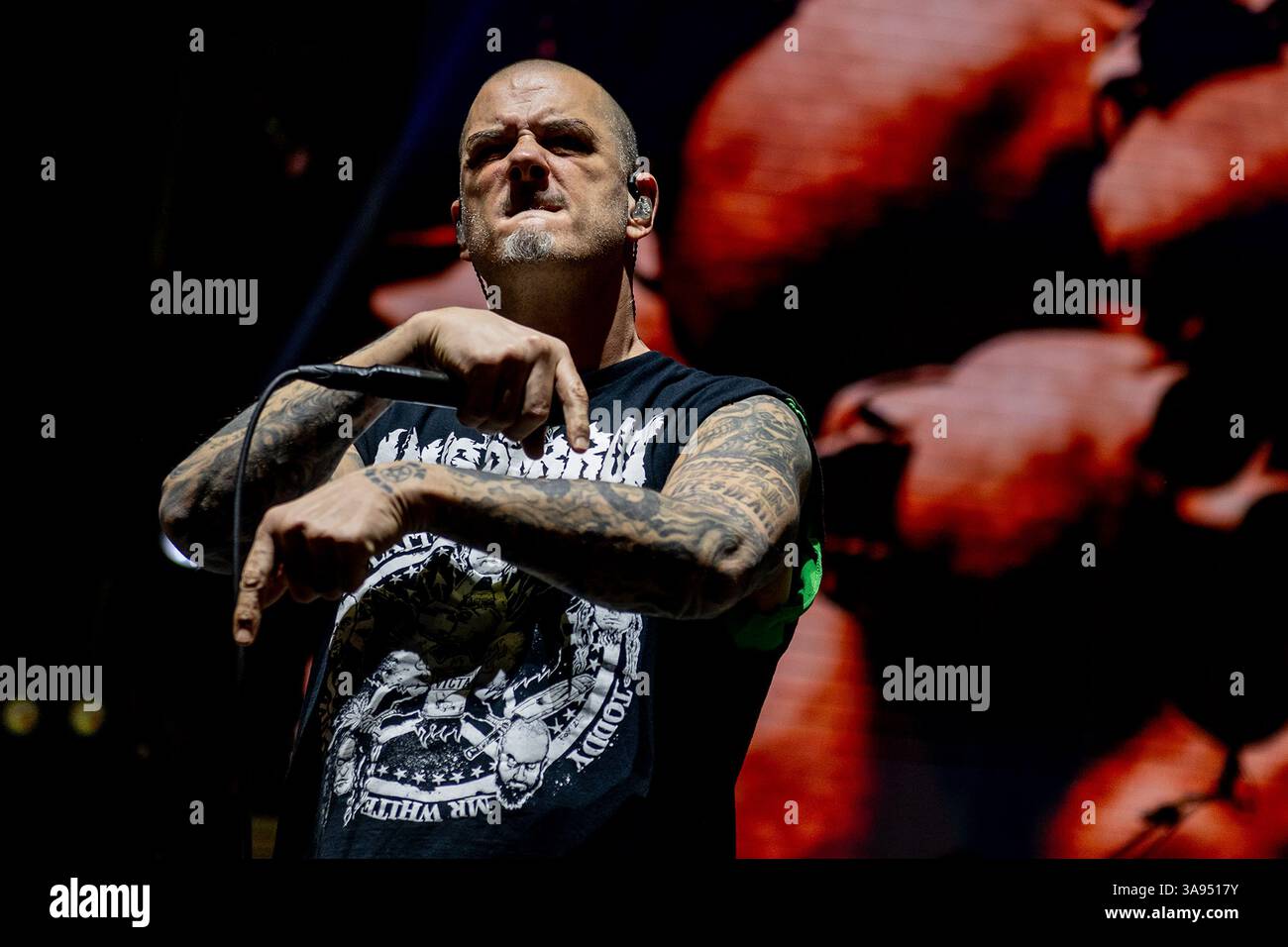 LONDON, ENGLAND: Pantera perform at Wembley Arena. Featuring: Phil ...