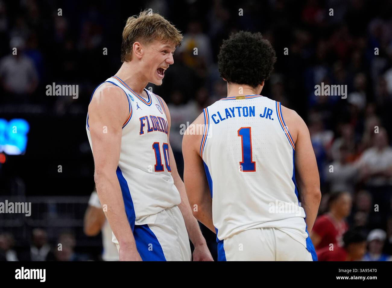 Florida forward Thomas Haugh (10) and guard Walter Clayton Jr. (1 ...