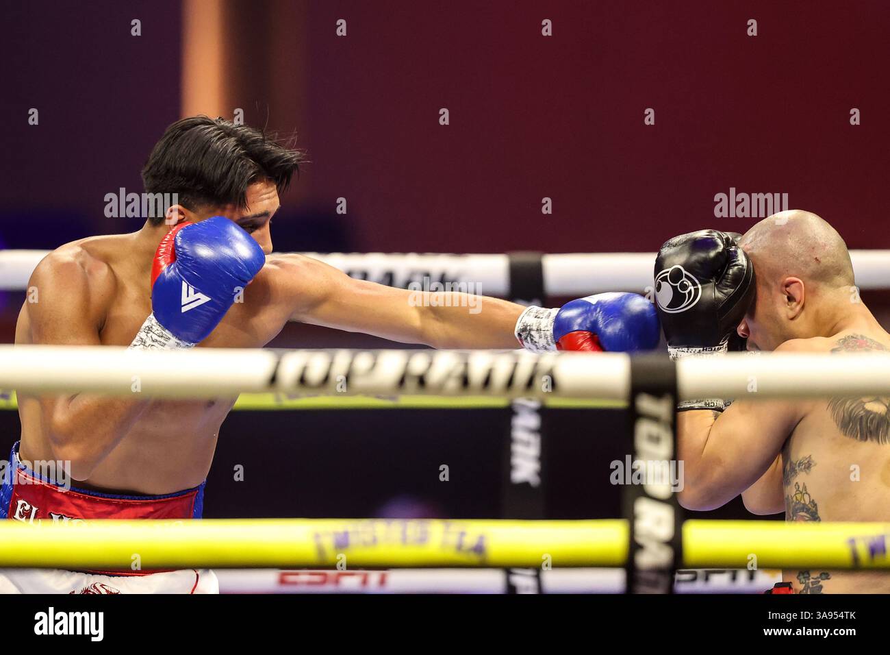 March 29, 2025: (L-R) Jr. Welterweight Emiliano Fernando Vargas throws ...