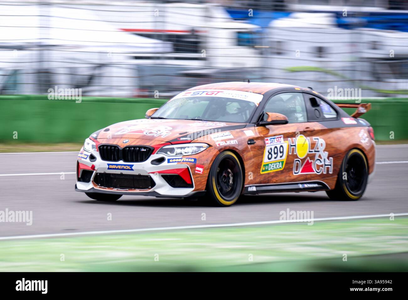 Hockenheim, Deutschland. 29th Mar, 2025. Thomas Leyherr (899) BMW ...