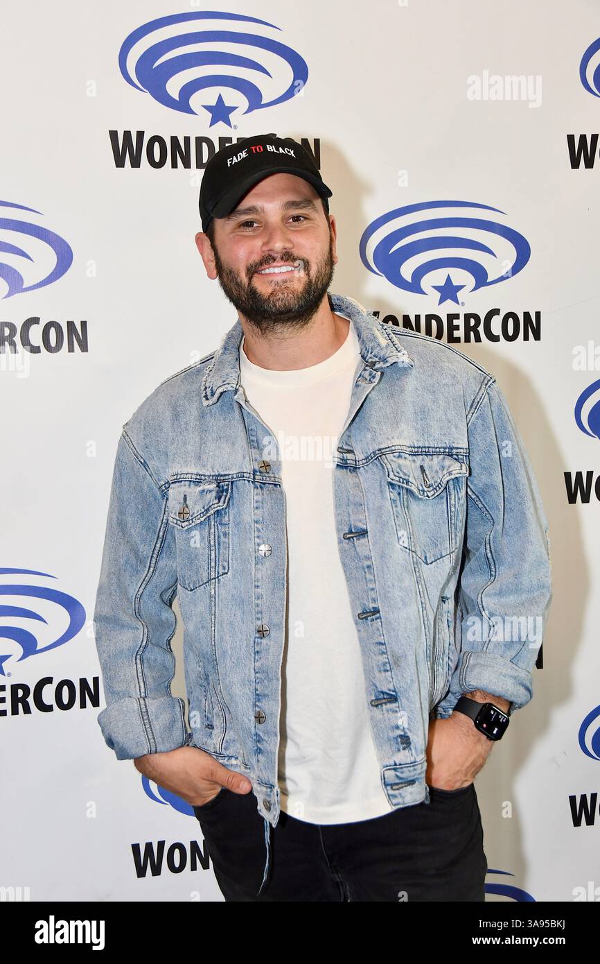 Andrew Sandler arrival at Legion M's photocall for 'Crowdfunding at it ...