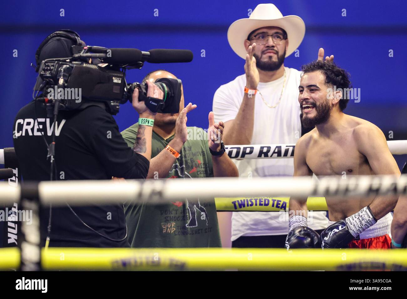 March 29, 2025: Bantamweight Miguel Guzman in the ring during the Mayer ...