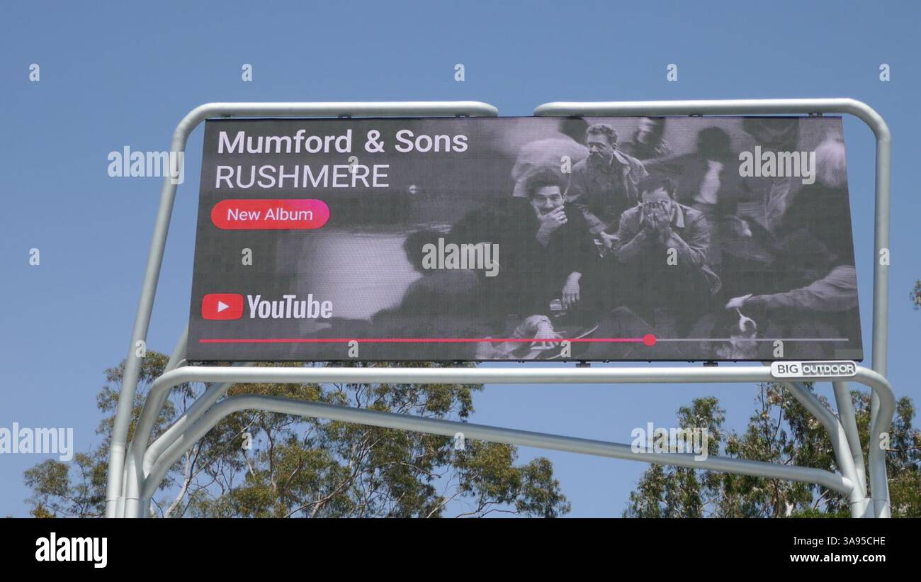 Los Angeles, California, USA 28th March 2025 Mumford & Sons Rushmere ...