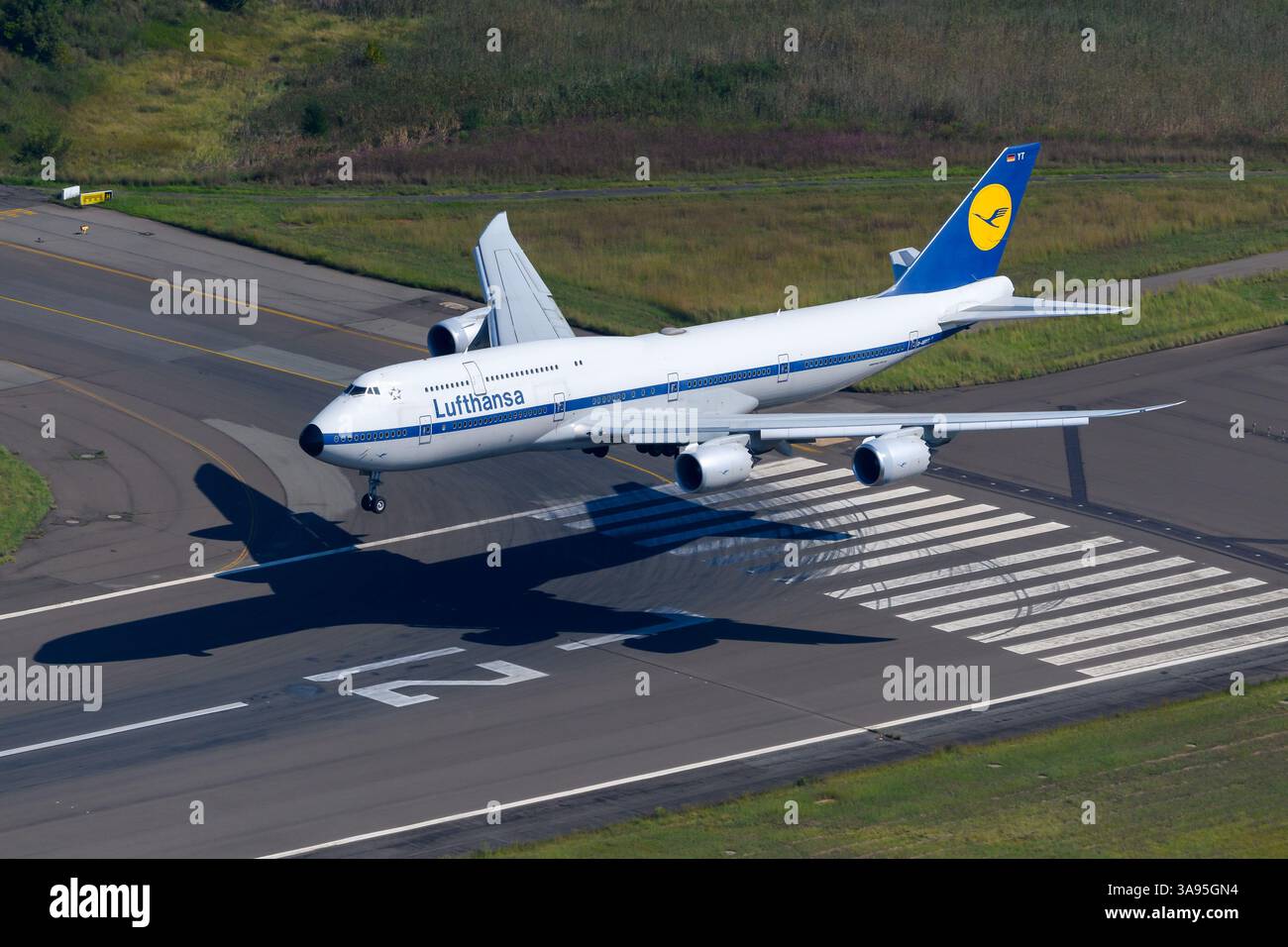 Lufthansa Boeing 747-8i aircraft in retro livery landing at JNB Airport ...