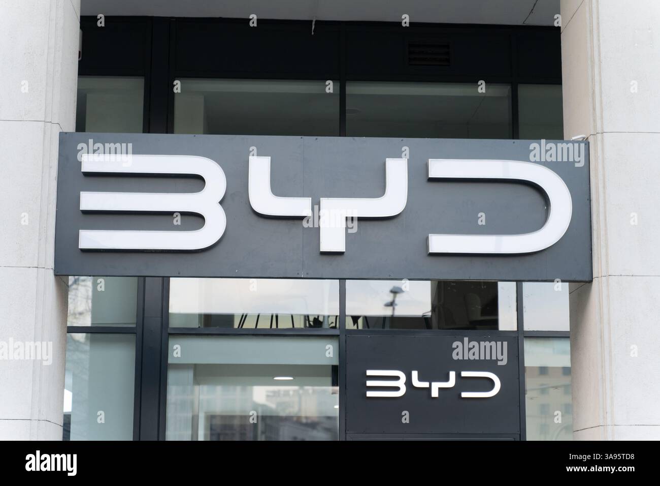 Warsaw, Poland. 29th Mar, 2025. BYD electric cars carmaker logo is seen ...