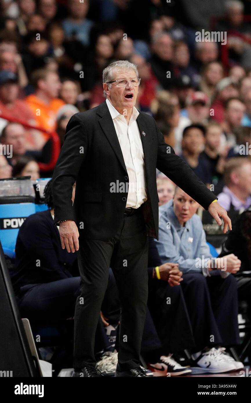 UConn head coach Geno Auriemma directs his team during the second half ...