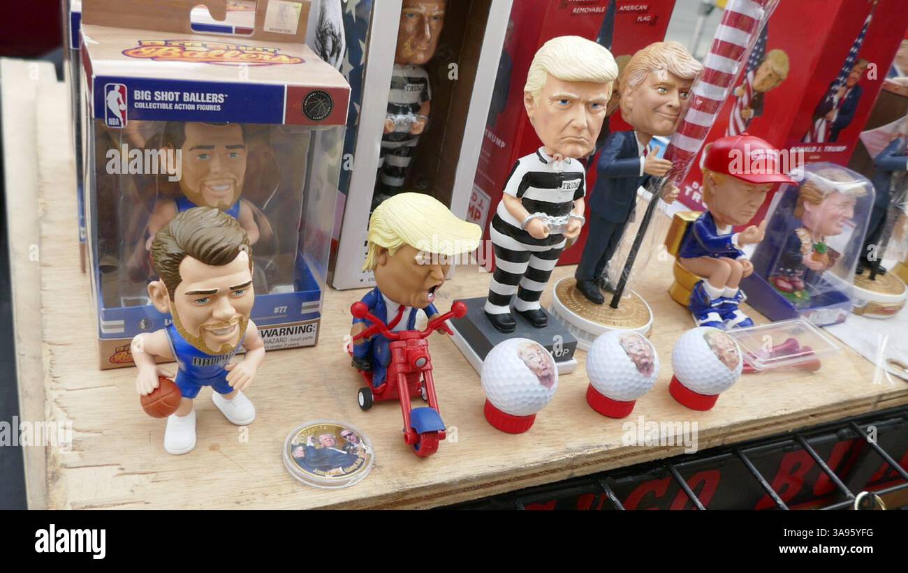Los Angeles, California, USA 28th March 2025 Bobbleheads at Merch stand ...