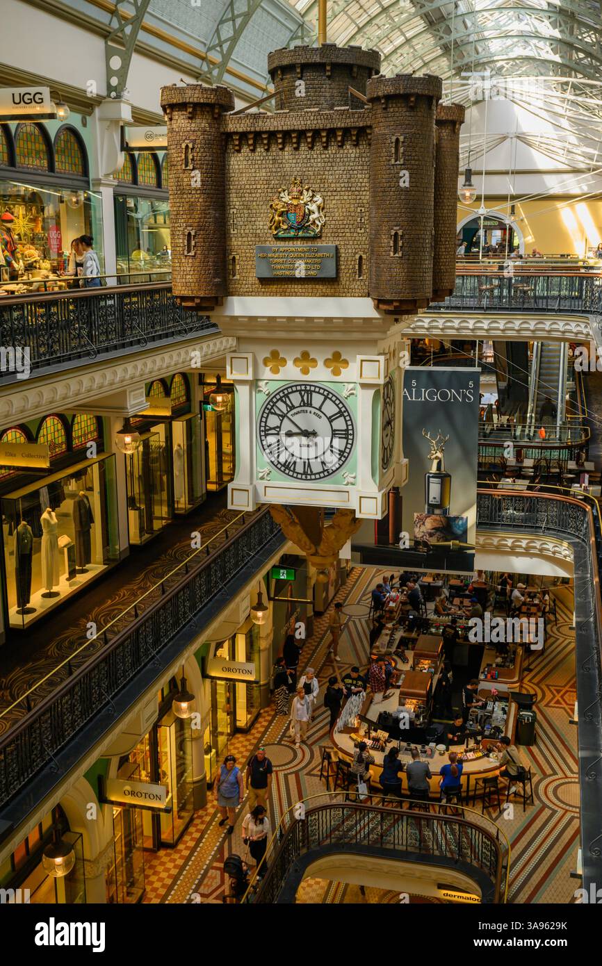 The Thwaites and Reed hanging clock at the Queen Victoria Building (QVB ...