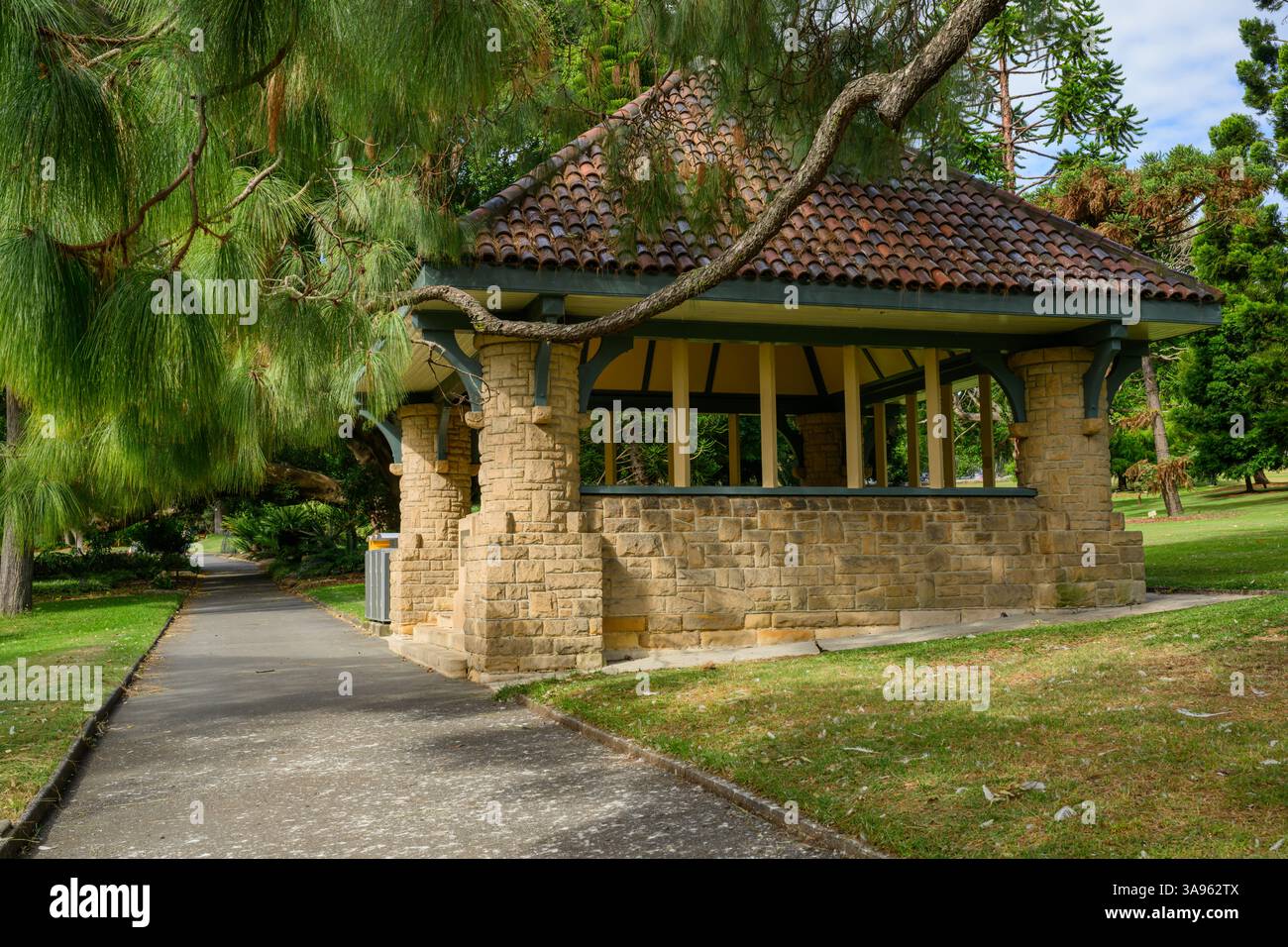 The Maiden Memorial Pavilion at the Royal Botanic Garden, Sydney ...