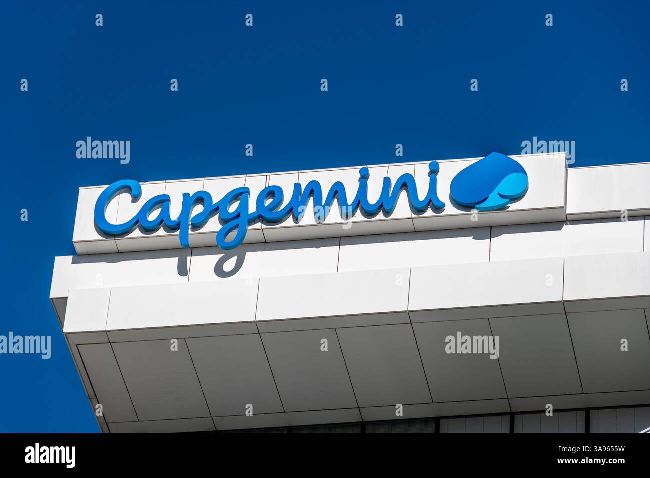 Gemini enterprise hi-res stock photography and images - Alamy