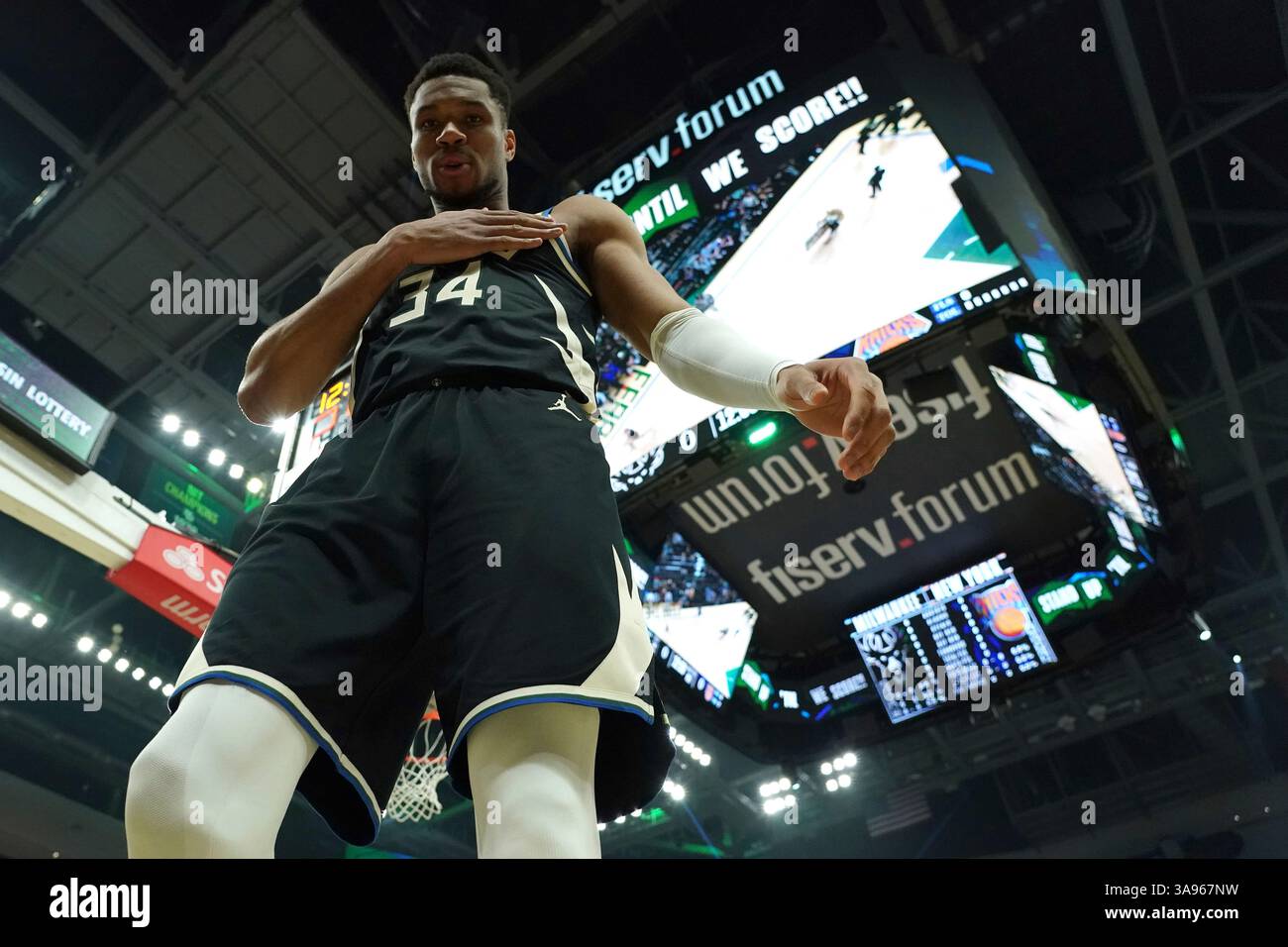 Milwaukee Bucks' Giannis Antetokounmpo goes through his pregame routine ...