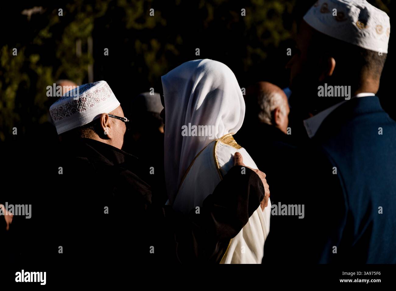 Several people on the last day of Ramadan, at the Casino de la Reina ...