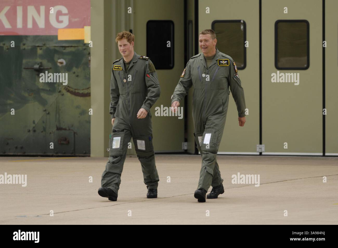 Navy military training instructor hi-res stock photography and images ...