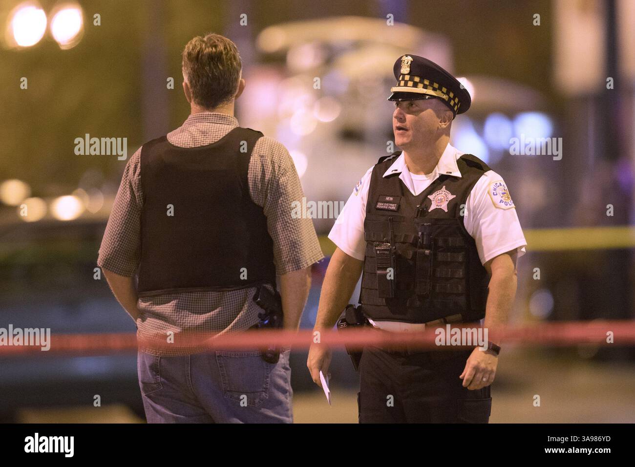 October 13, 2017 - Chicago, IL, USA - Chicago police investigate the ...