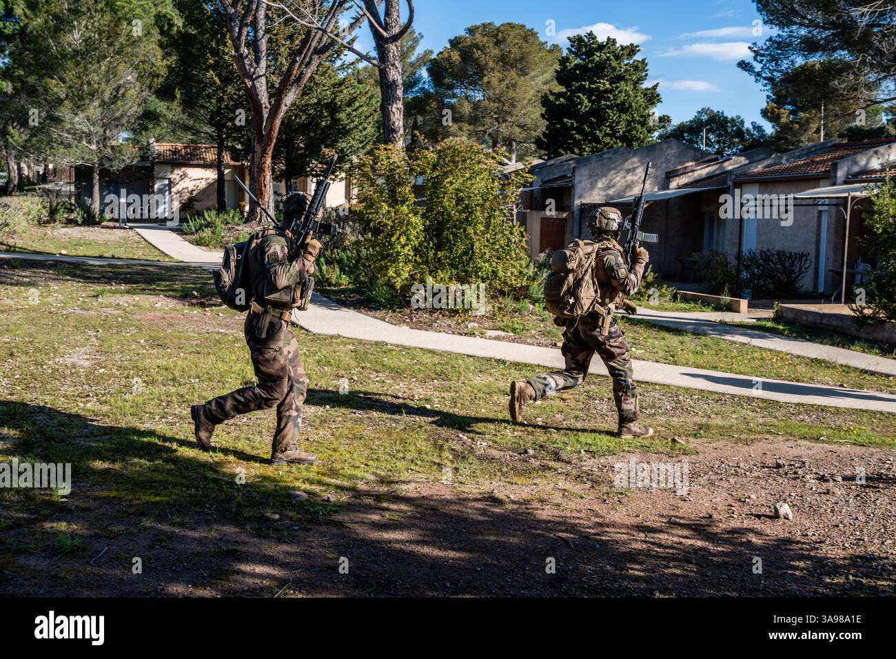 The 21st regiment d'infanterie de marine (21 RIMa) seen in action ...