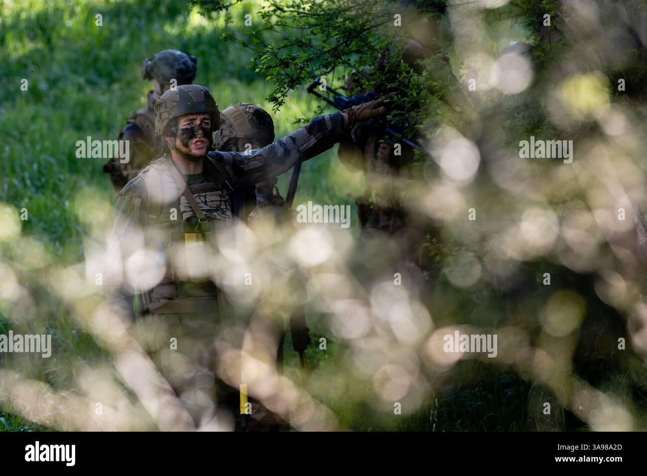 The 21st regiment d'infanterie de marine (21 RIMa) seen in action ...
