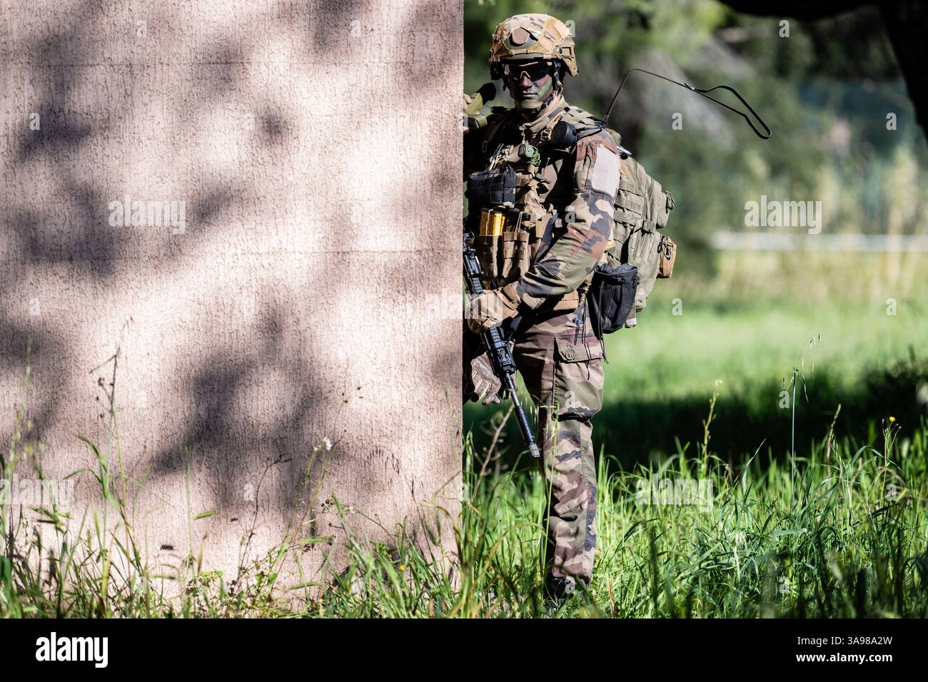 The 21st regiment d'infanterie de marine (21 RIMa) seen in action ...