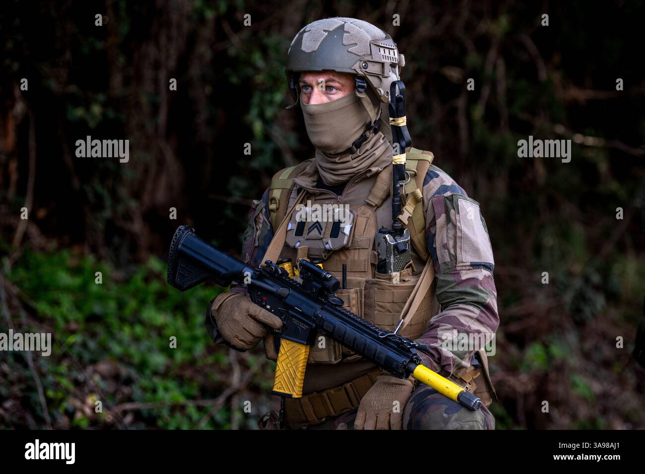 The 21st regiment d'infanterie de marine (21 RIMa) seen in action ...