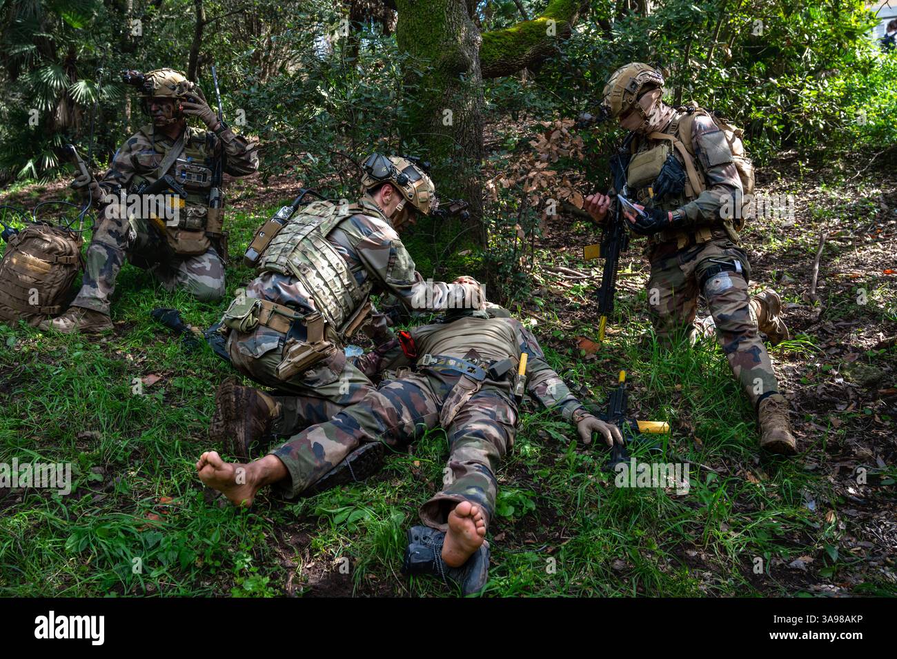 The 21st regiment d'infanterie de marine (21 RIMa) seen in action ...