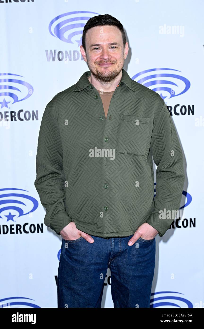 Jake Coburn beim Photocall zur NBC Serie 'The Hunting Party' auf der ...