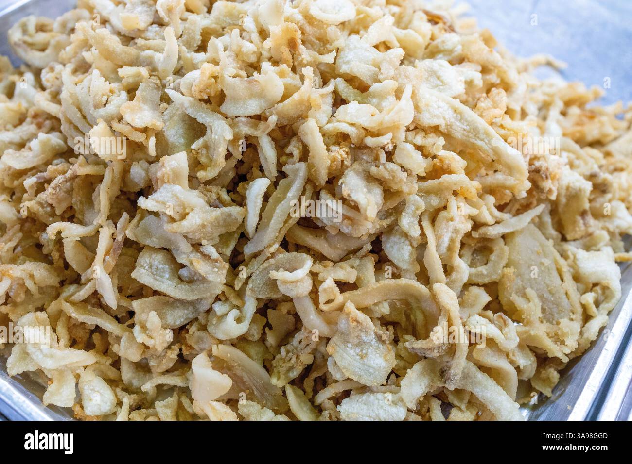 Crispy pork rinds hi-res stock photography and images - Alamy