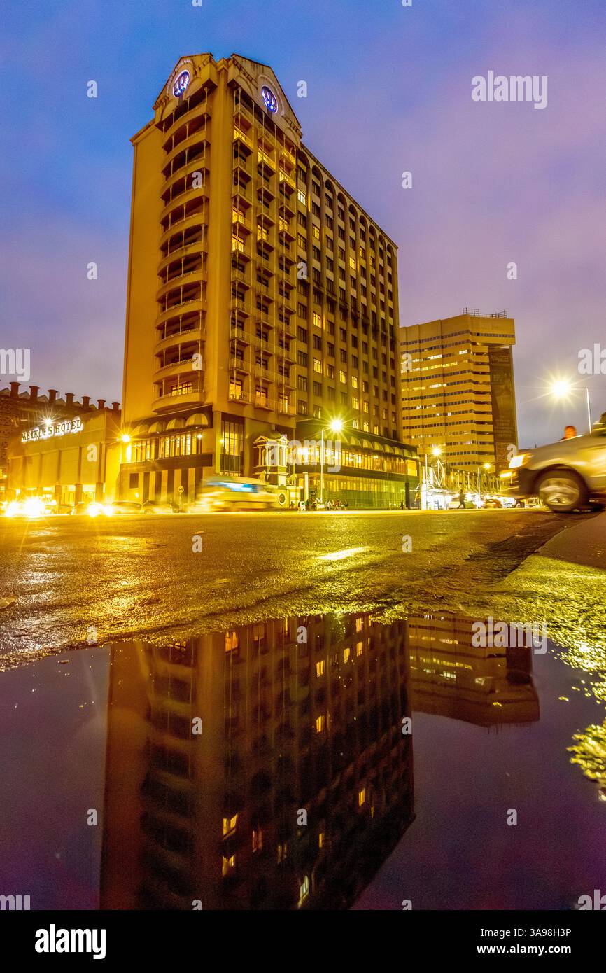 Meikles africa unity square hi-res stock photography and images - Alamy