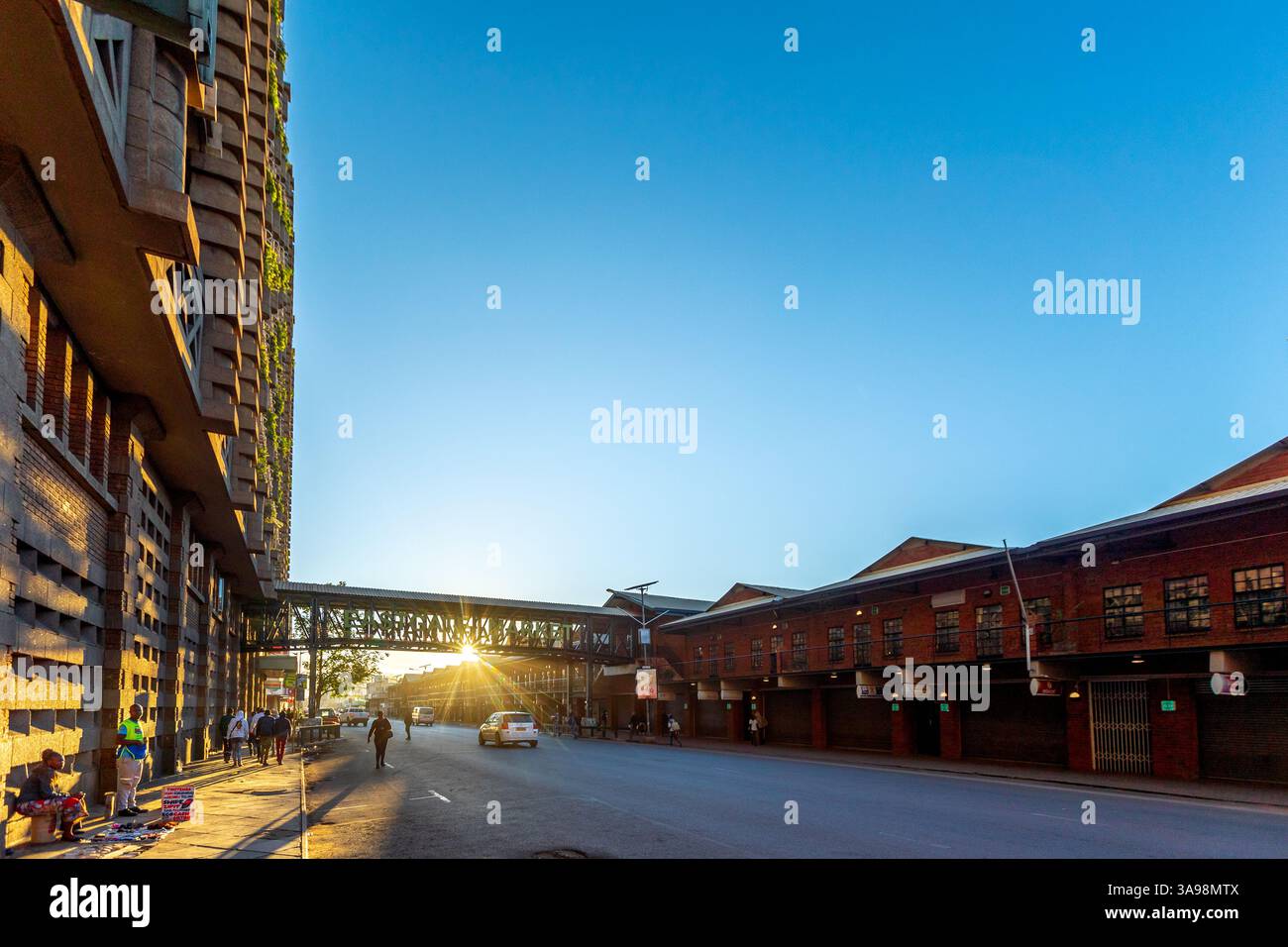Old mutual eastgate hi-res stock photography and images - Alamy