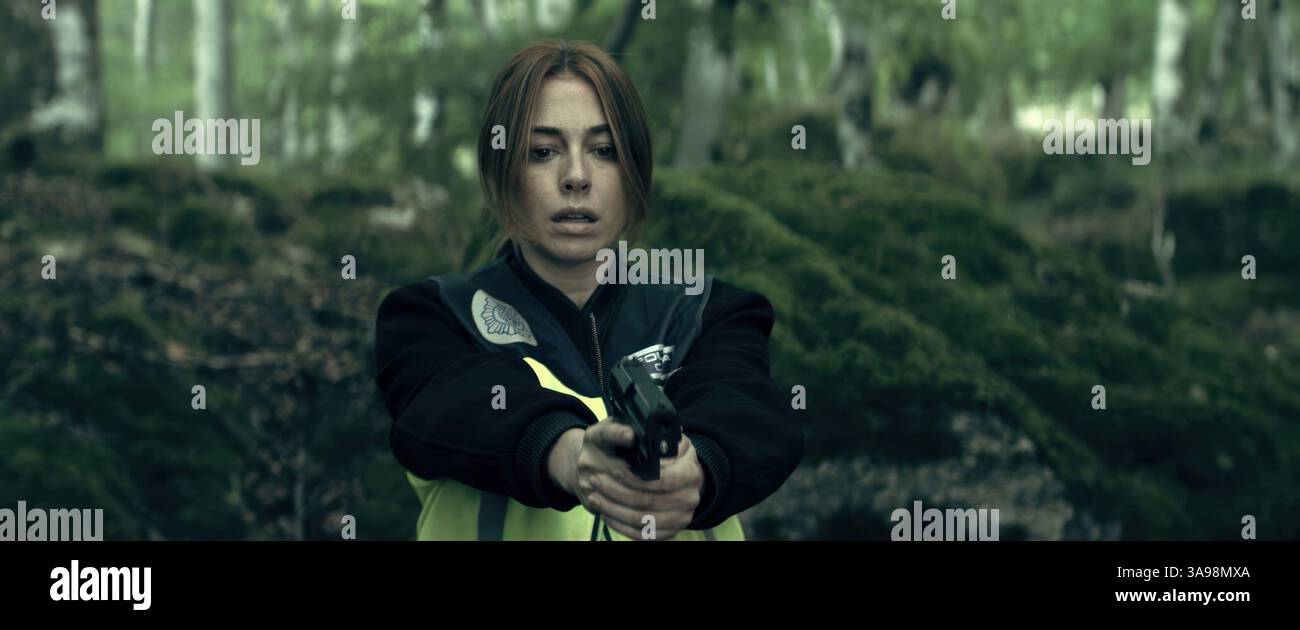 BLANCA SUAREZ in LA HUELLA DEL MAL (2025), directed by MANUEL RIOS SAN ...