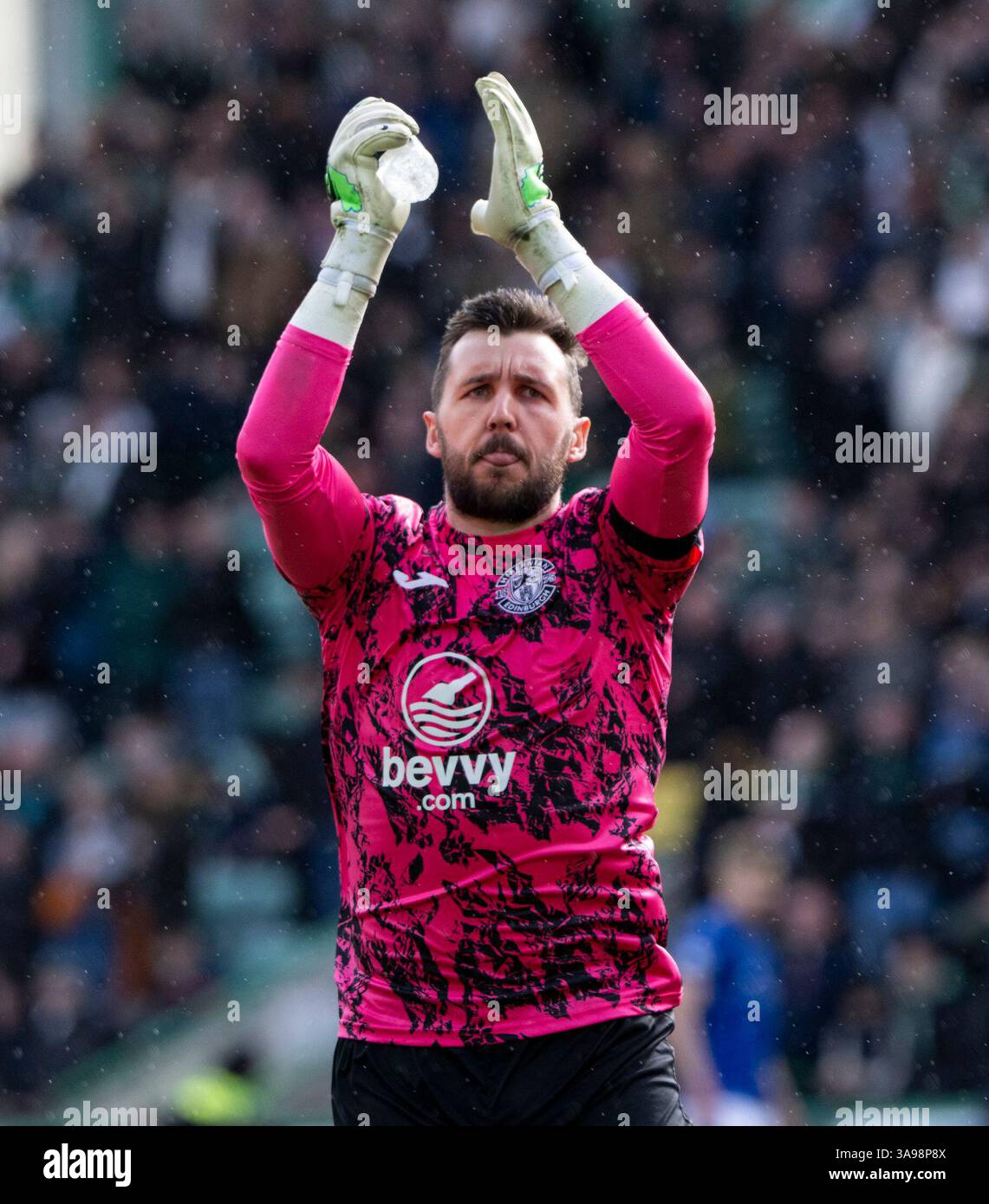 St johnstone goalkeeper hi-res stock photography and images - Alamy