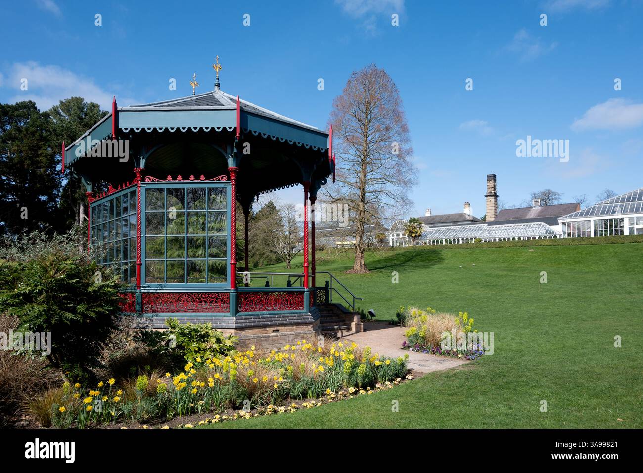 The Peter Sowerby Bandstand, Birmingham Botanical Gardens, Birmingham ...