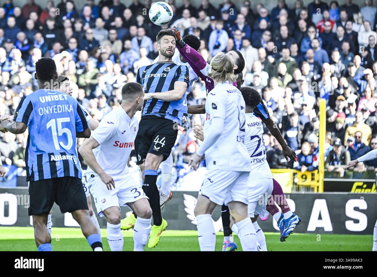 Brugge, Belgium. 30th Mar, 2025. Club's Brandon Mechele and Anderlecht ...