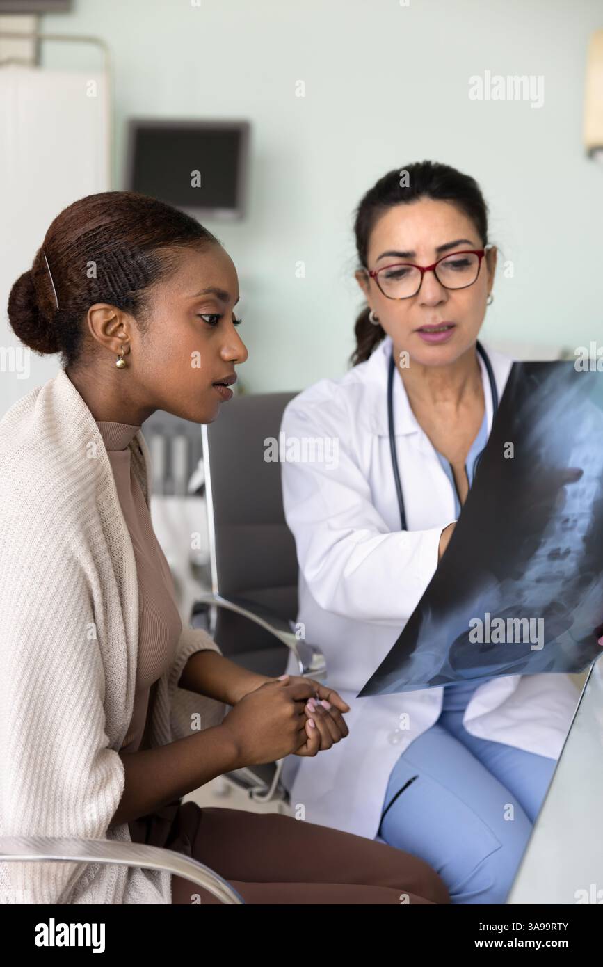 Vertical shot senior people therapist hi-res stock photography and ...