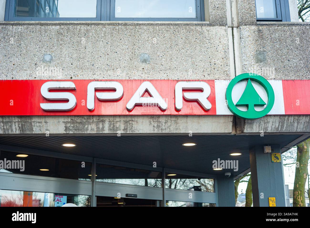 Name and logo of Spar supermarket in The Netherlands Stock Photo - Alamy