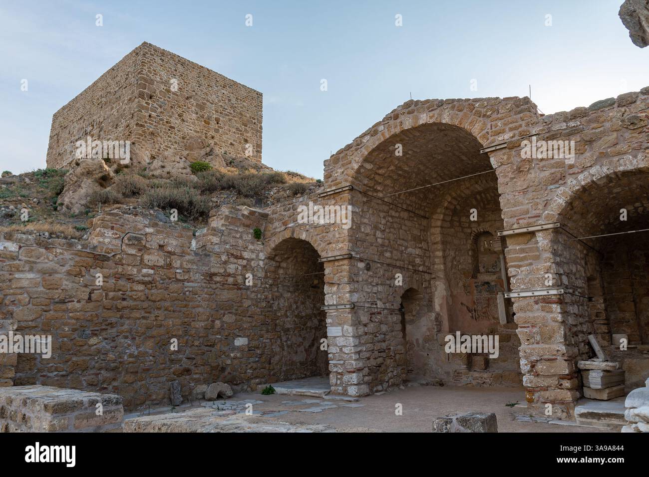 Skyros castle hi-res stock photography and images - Alamy