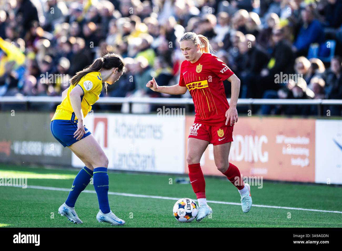 Broendby, Denmark. 29th, March 2025. Anna Walter (20) of FC ...