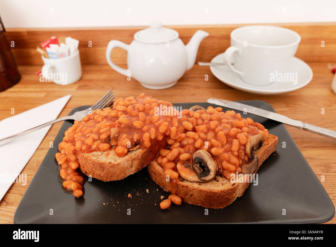 Delicious plate toast topped hi-res stock photography and images - Alamy