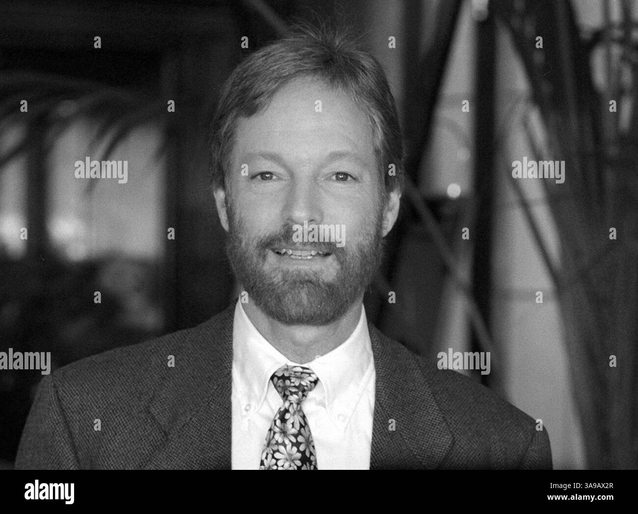 FILED - 16 January 1997, Hamburg: US actor Richard Chamberlain ...