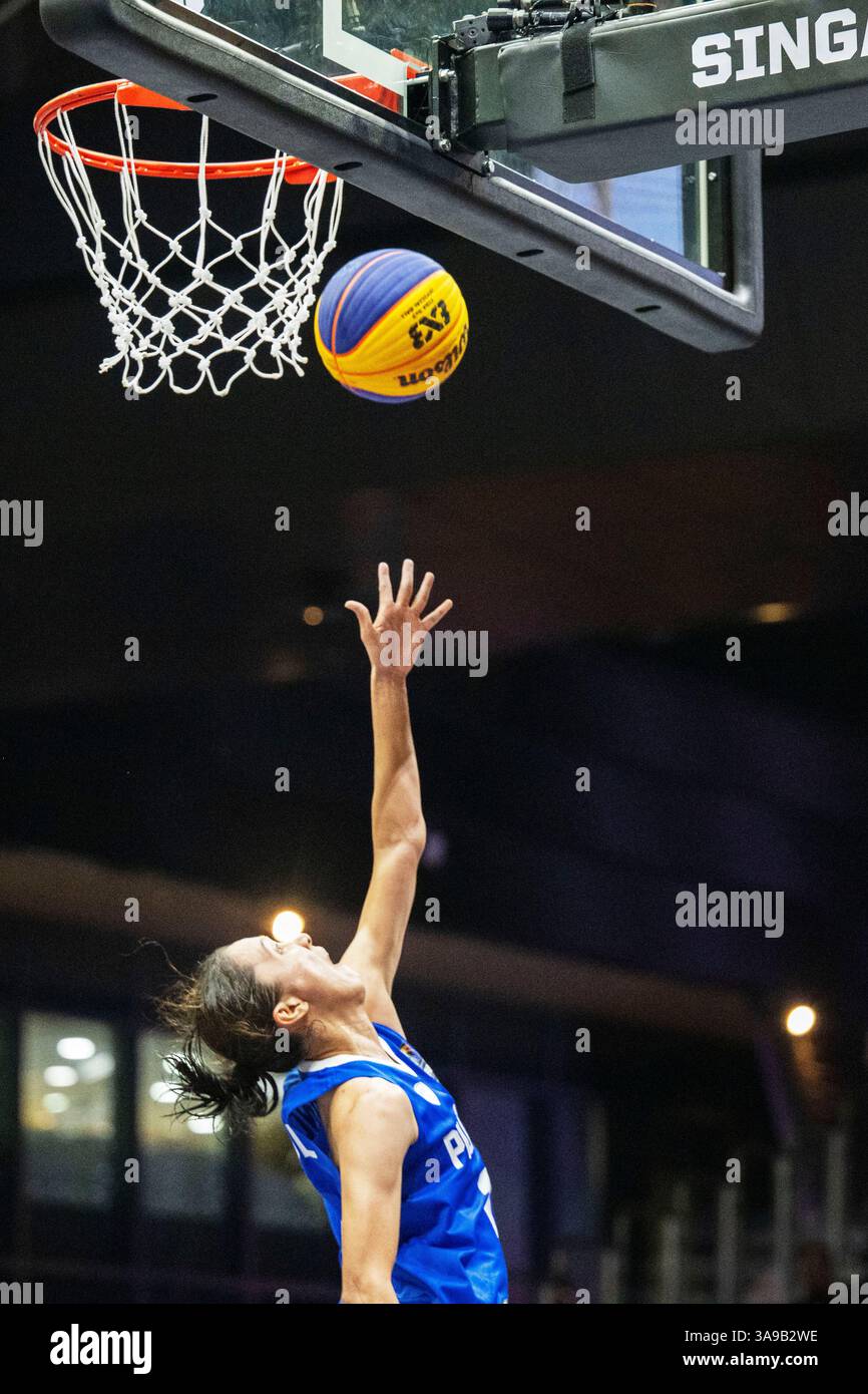 (250330) -- SINGAPORE, March 30, 2025 (Xinhua) -- Kaye Pingol of ...