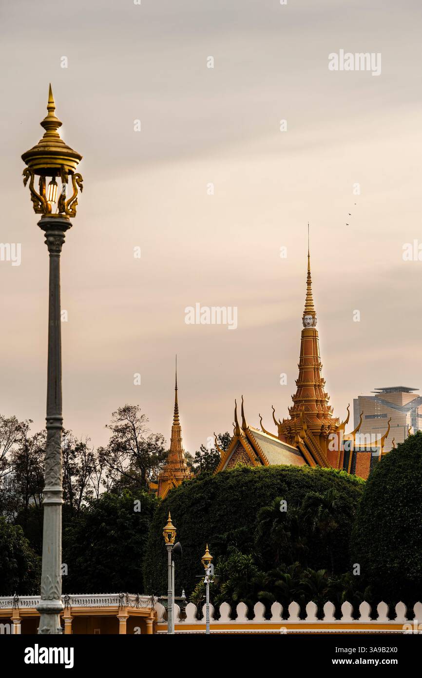 Phnom Penh historical center Stock Photo - Alamy