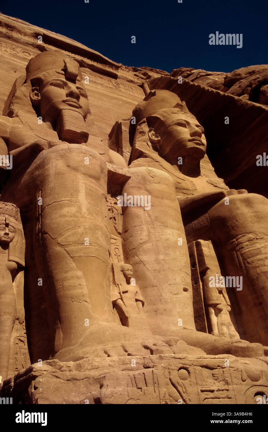 Colossal seated statues of ‘king of kings’ Ramesses II, long-ruling ...