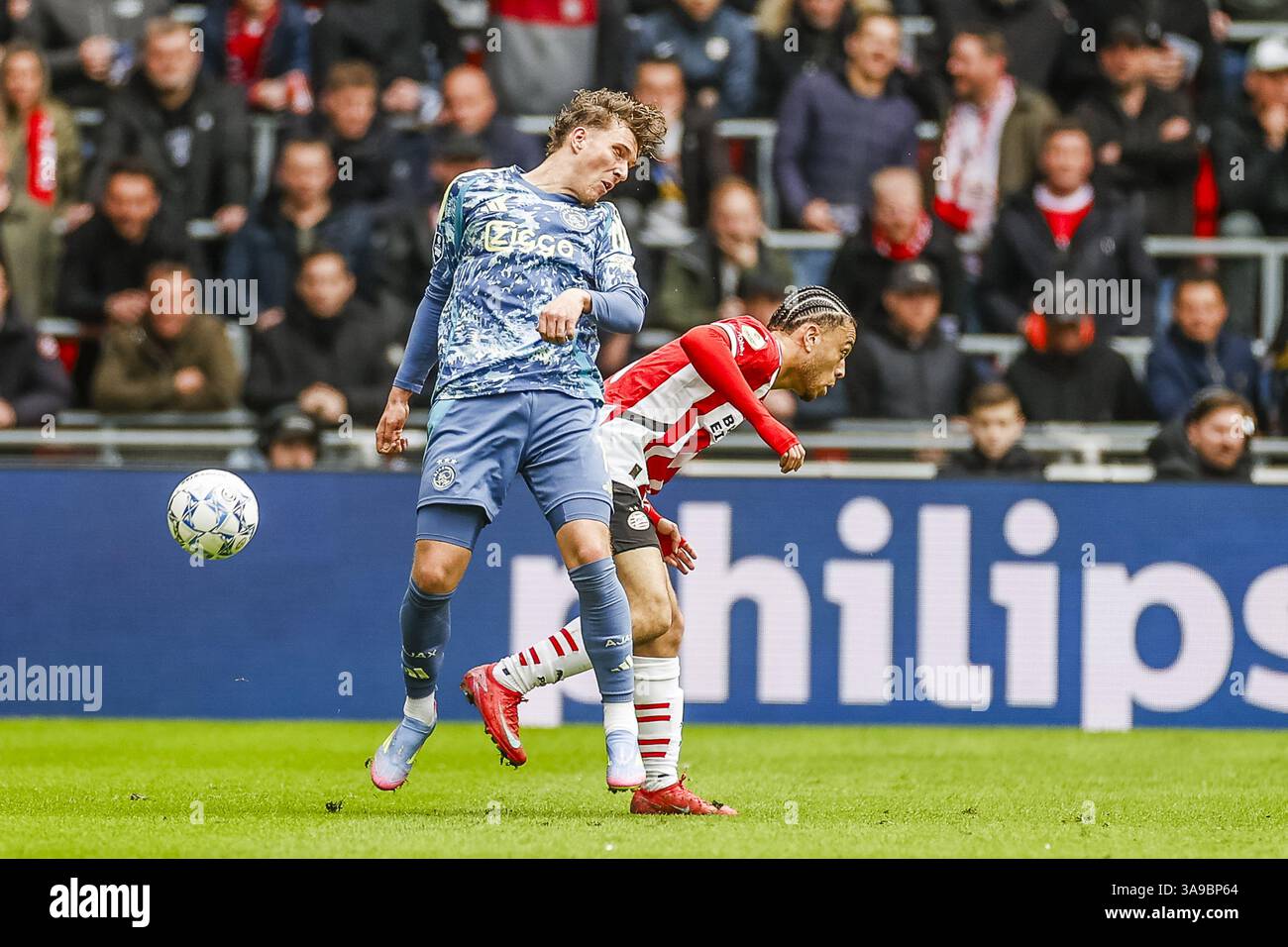 EINDHOVEN, 30-03-2025, Philips Stadium, Dutch Eredivisie Football ...