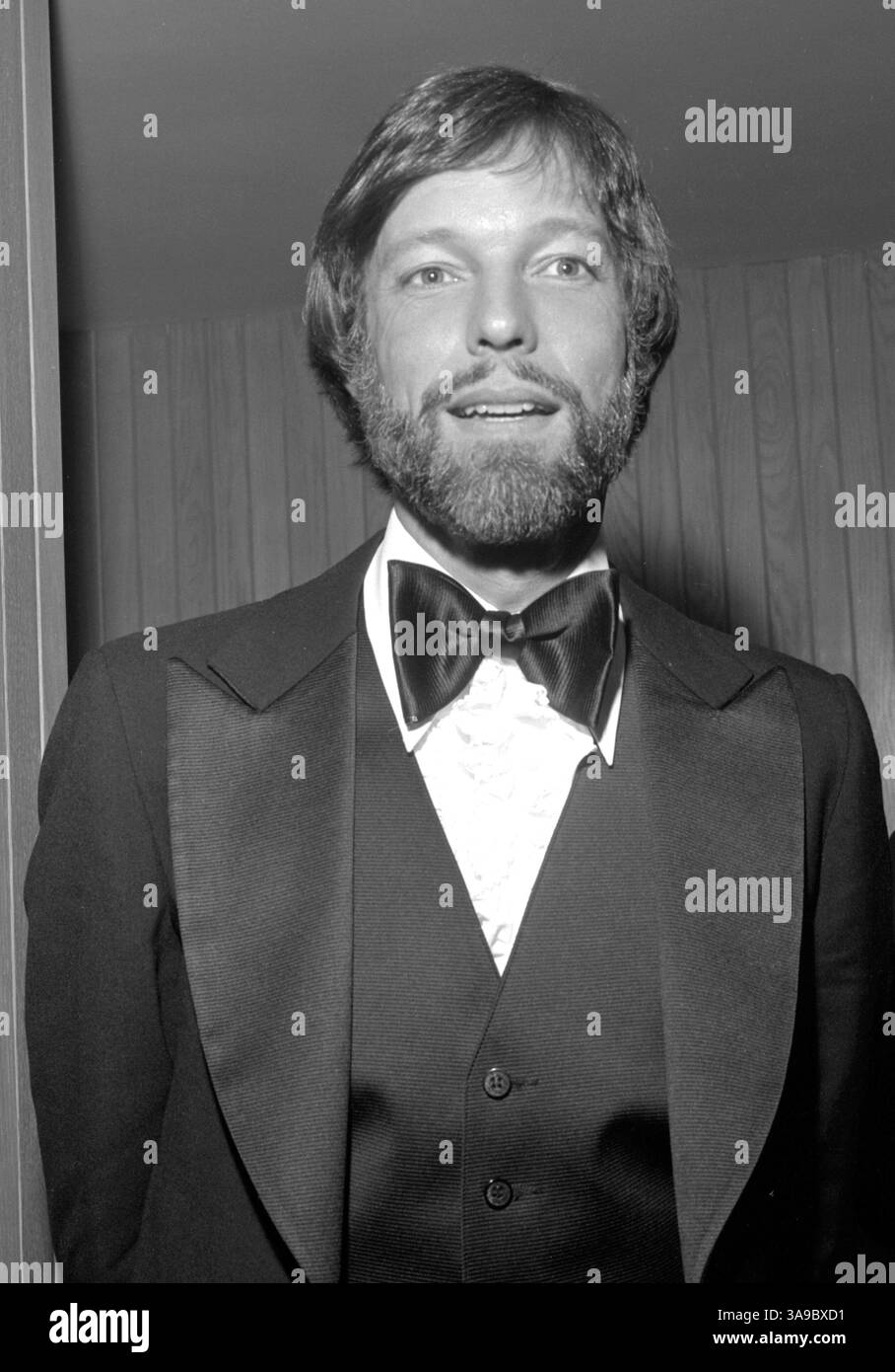 30th Mar 2025. **FILE PHOTO** Richard Chamberlain Has Passed Away ...
