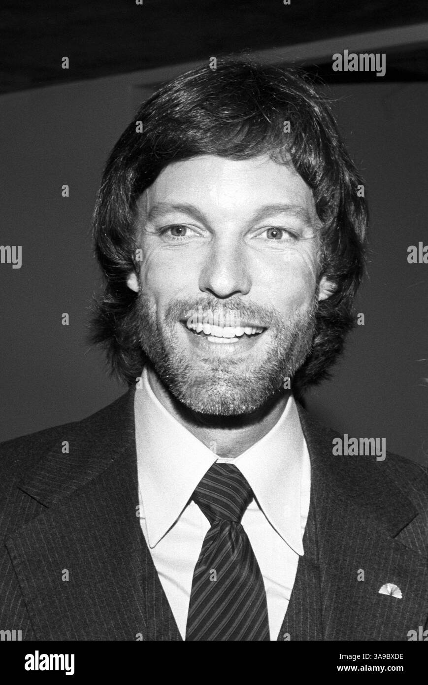 30th Mar 2025. **FILE PHOTO** Richard Chamberlain Has Passed Away ...