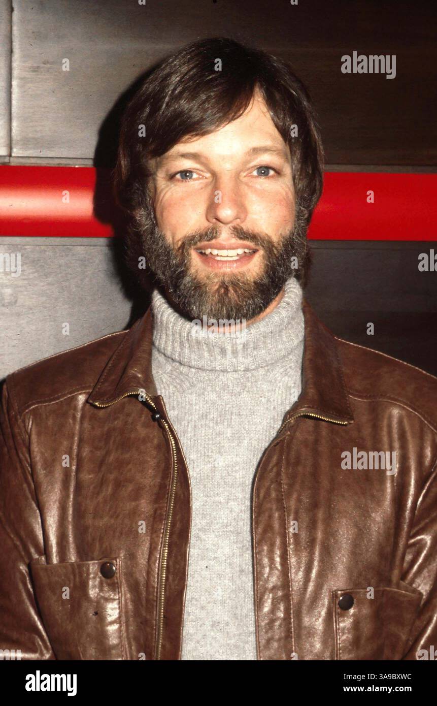 30th Mar 2025. **FILE PHOTO** Richard Chamberlain Has Passed Away ...