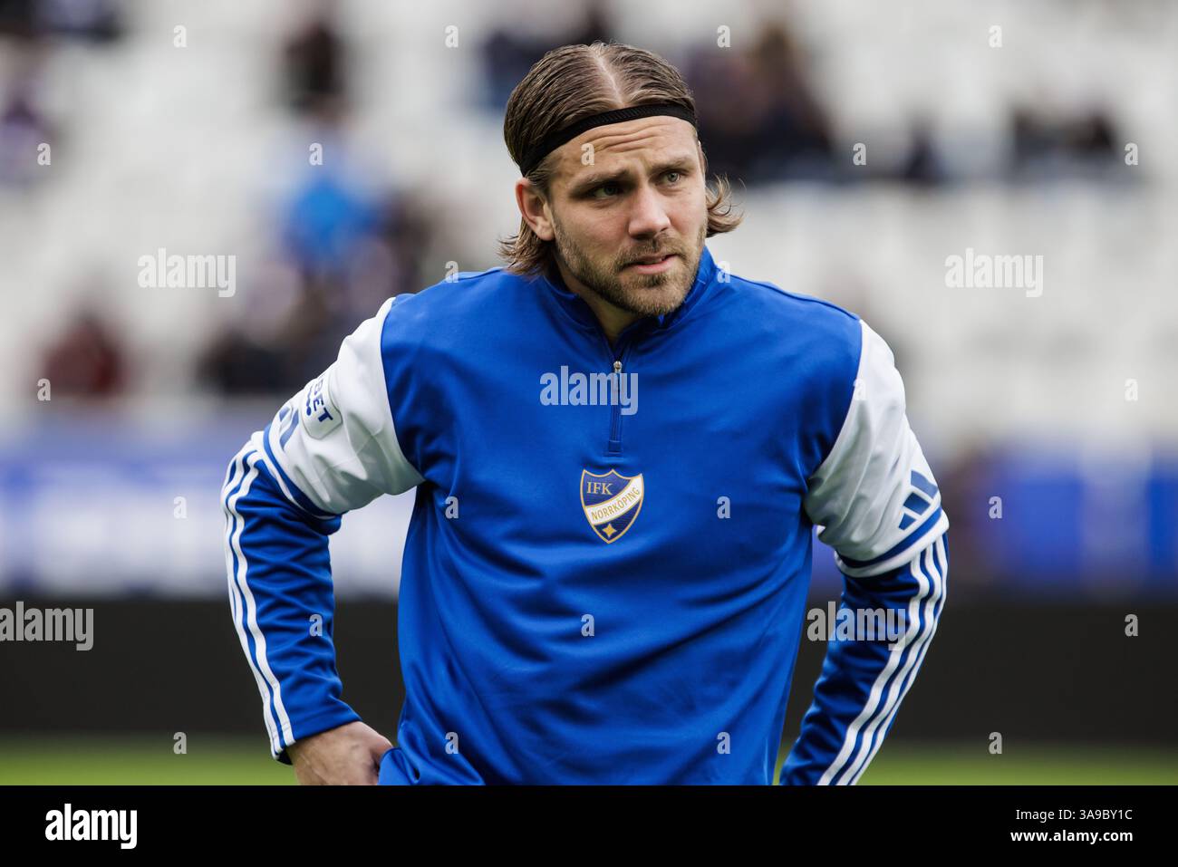 250330 IFK Norrköpings Christoffer Nyman inför fotbollsmatchen i ...