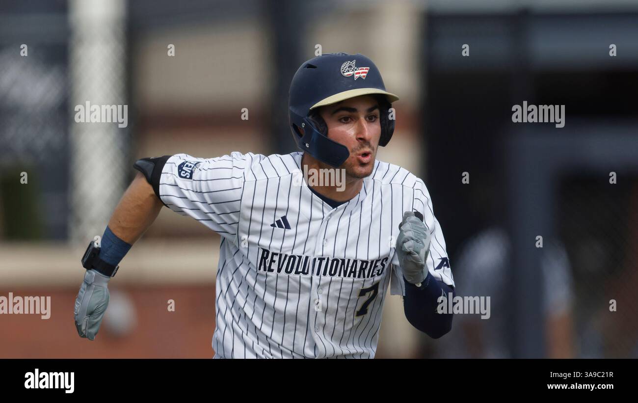 George Washington outfielder Ellis Schwartz (7) during an NCAA baseball ...