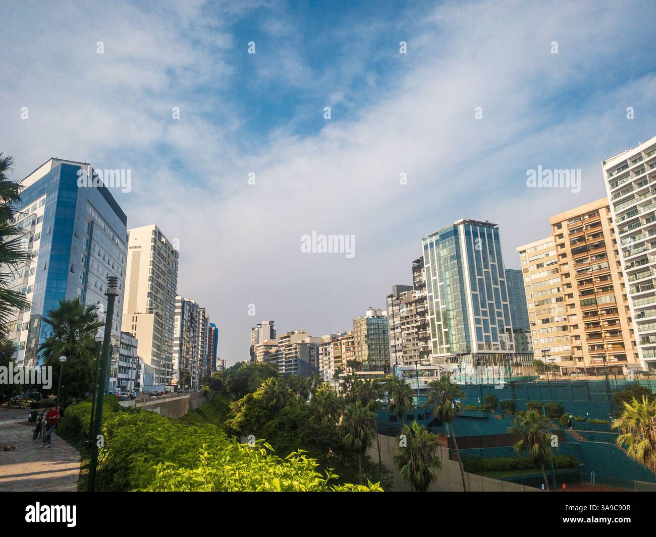Sunny day at Malecon Balta, Miraflores - Lima, Peru Stock Photo - Alamy