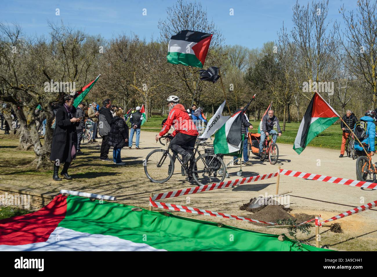Palestinian Land Day (Yawm al-Ard) commemorates the events of March 30 ...