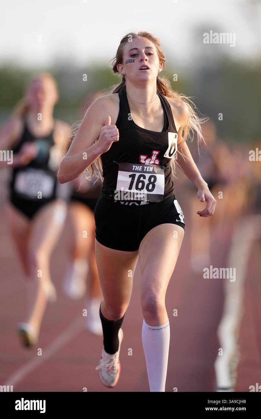 Anne Elise Packard of JSerra wins the girls 800m in 2:07.89 during the ...