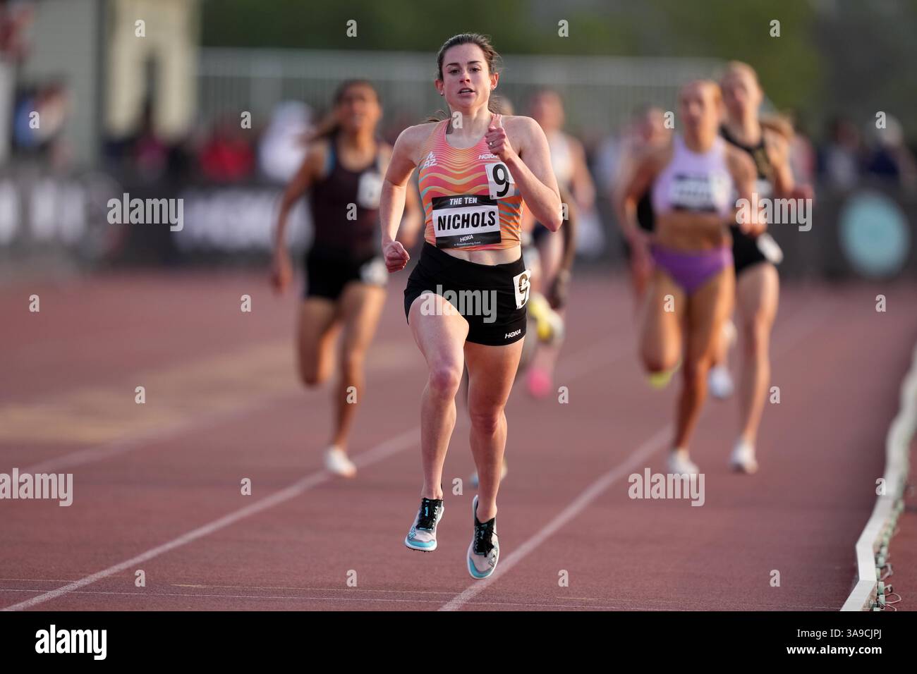 Abby Nichols wins the women's 1,500m in 4:11.91 during the TEN ...